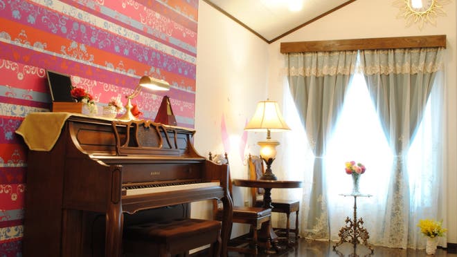 【横浜-都筑区/駐車1台可】ピアノ常設!クラシカルスペースで楽器練習・撮影・レッスン・会議等・女子会等♪の写真9