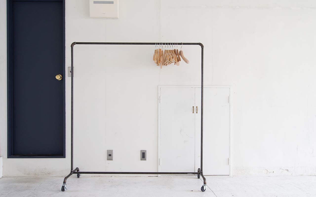 吹抜けのインダストリアルな倉庫型スタジオ。駐車車あり！ ２Fはモルタル床と白壁。の写真19