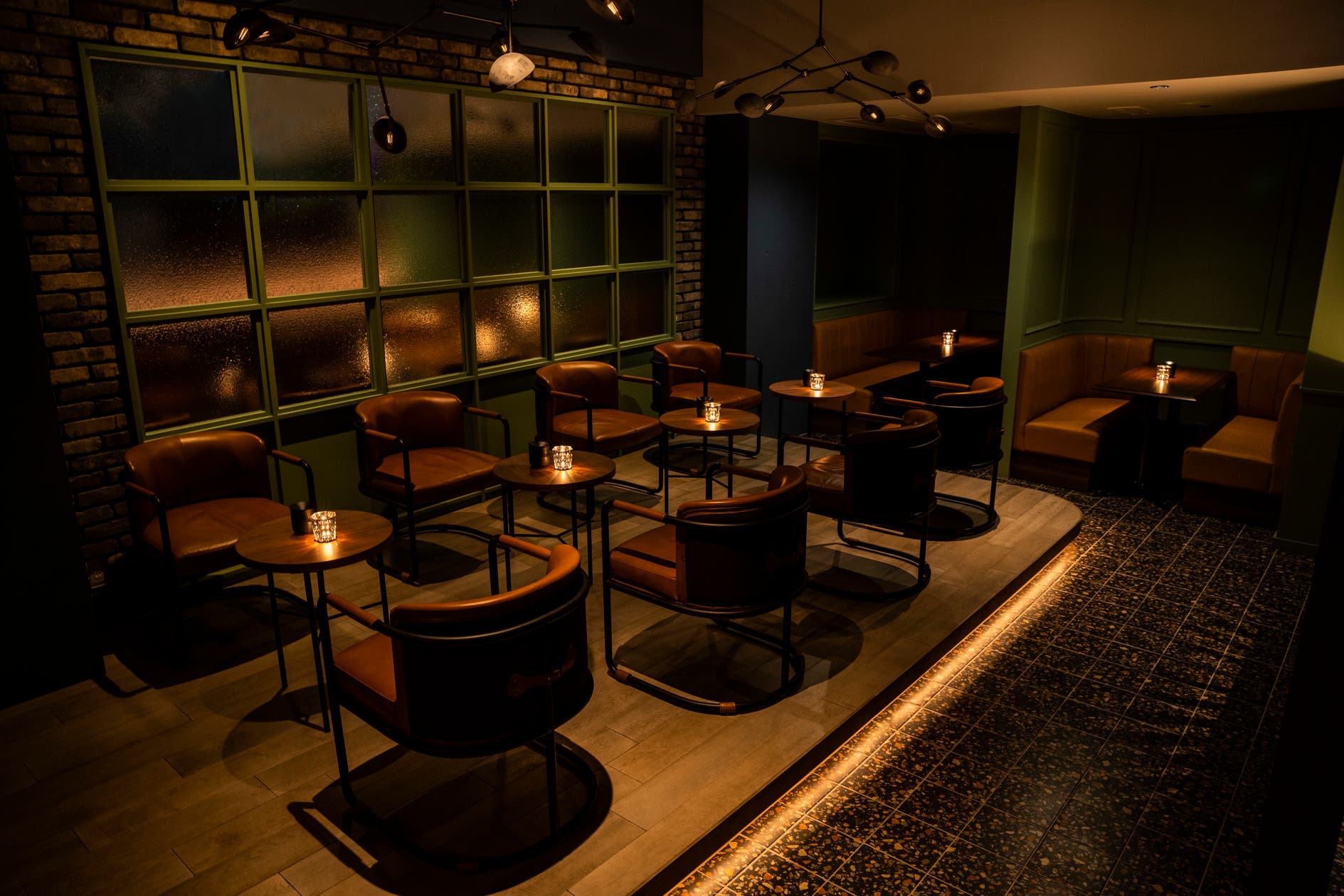 【恵比寿/落ち着きのあるモダンな空間】レコードバー / 動画撮影向きの写真5