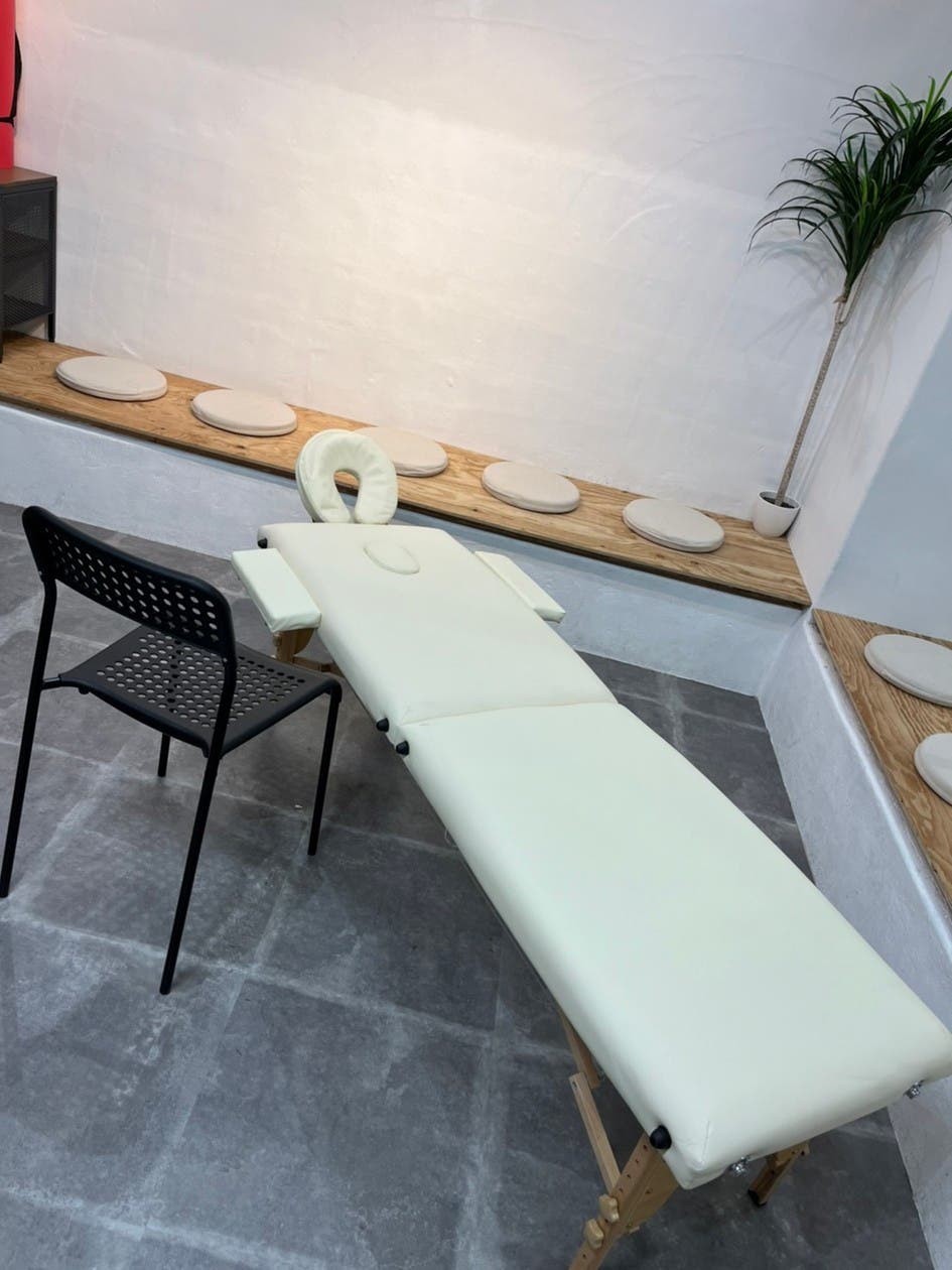 元町駅徒歩1分！室内楽器の演奏も可能なダンススタジオ！サロン・撮影スタジオ・セミナー利用も可能！の写真9