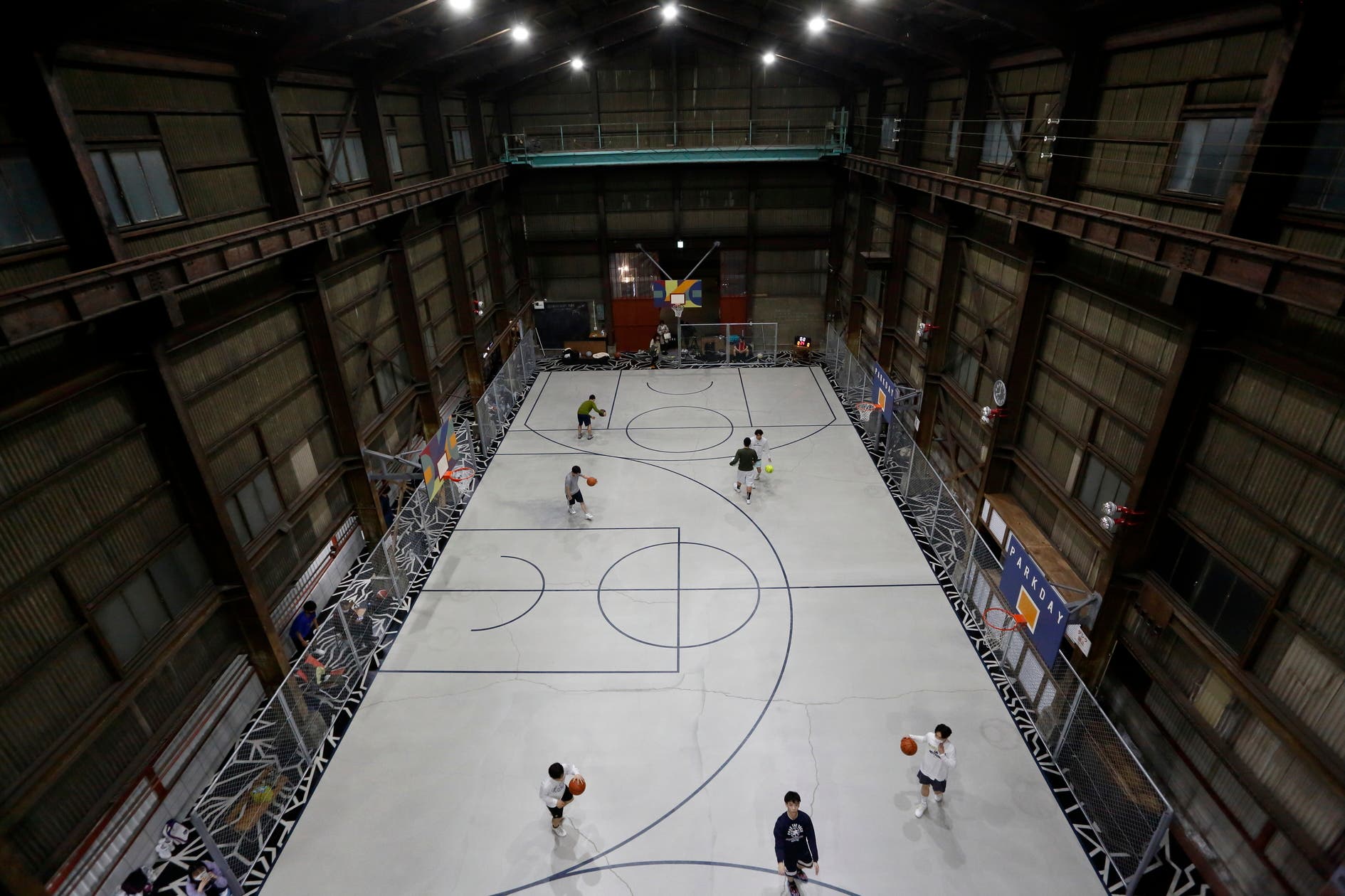 なかなかない！広々バスケットストリートコート　イベントや撮影会などに！の写真2