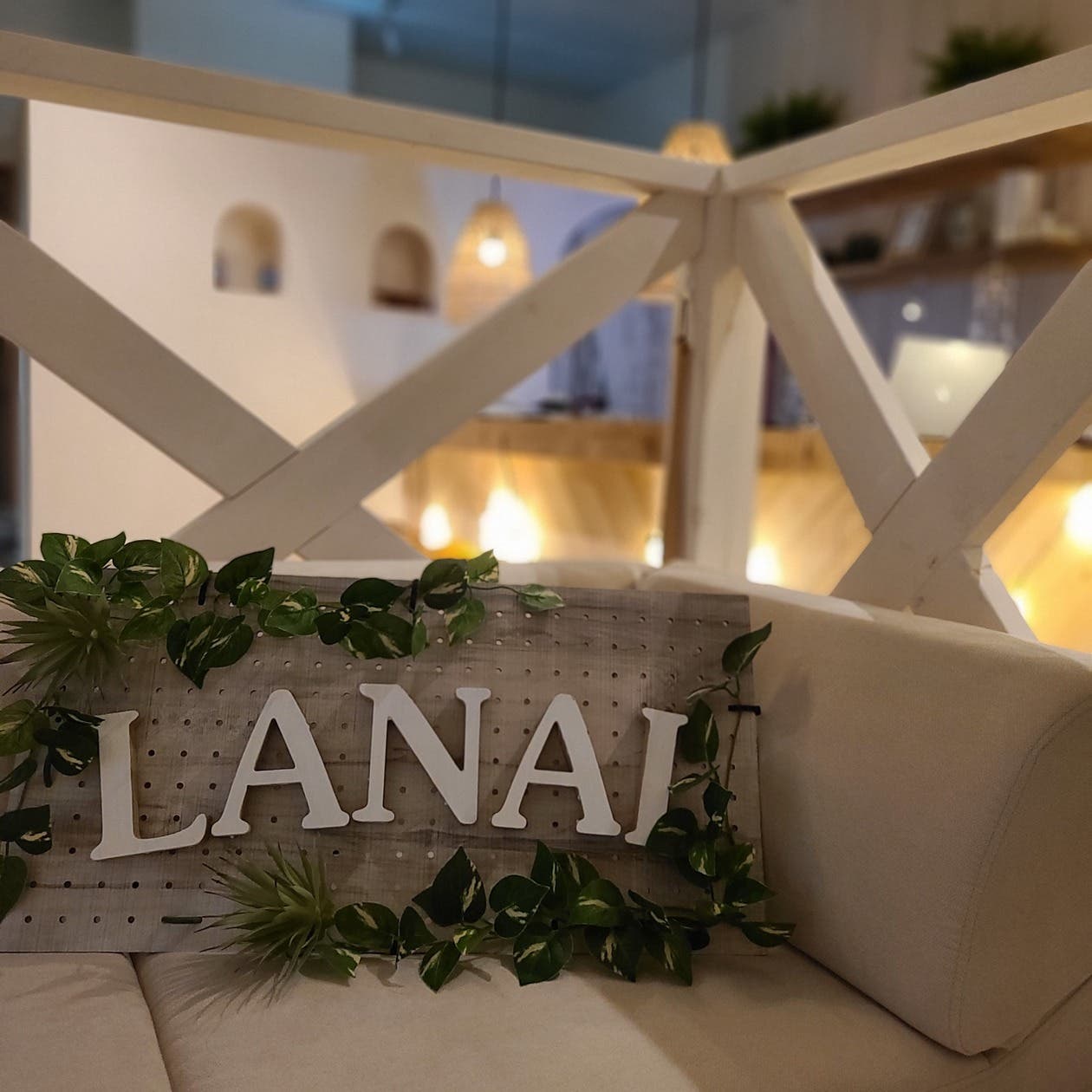 こじんまりとしたお洒落なLoungeの利用が可能。JR総武線 下総中山 徒歩5分の写真12