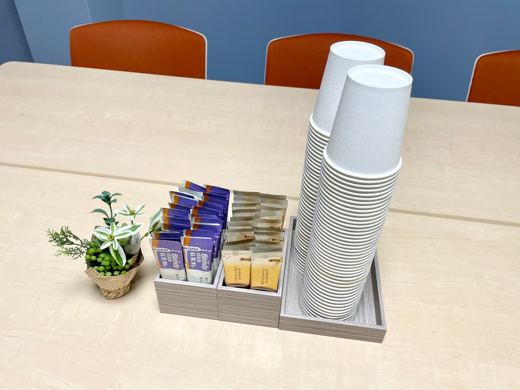 【リニューアル!】京都駅徒歩4分 超高速Nuro光Wi-Fi・43インチモニタ・ウォータースタンド完備で会議やセミナーを快適に！の写真19