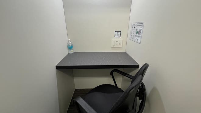 <RemoteworkBOX ニュー新橋ビル店【No.2】>完全個室⭐️Wi-Fi無料!/ 2時間以上の利用でお得!の写真6