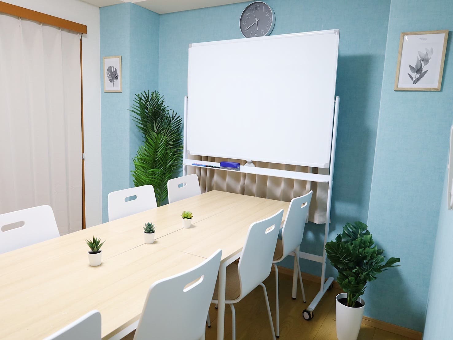 宇都宮駅から最も近い会議室！ WiFi・ホワイトボード全て無料！ 会議・面接・ボードゲーム等の写真11