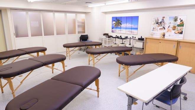 2-B【施術ベッド6台】整体・マッサージ・治療・エステ等ボディワークレンタルスペース!錦糸町駅5分も魅力!の写真1