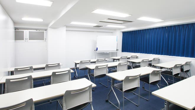 【ROOMs第1会議室】錦糸町駅3分 最大22名/光回線/会議/ボドゲ/セミナー/施術ベット/撮影(物撮り)【安い・綺麗】の写真1