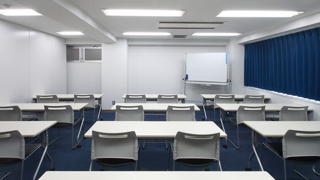 【ROOMs第1会議室】錦糸町駅3分 最大22名/光回線/会議/ボドゲ/セミナー/施術ベット/撮影(物撮り)【安い・綺麗】の写真2