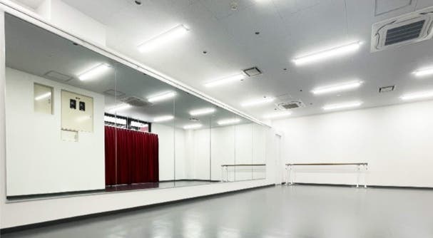 【YTJあざみ野スタジオ】東急田園都市線あざみ野駅徒歩9分・鏡張りのダンスやレッスンに最適なスタジオです