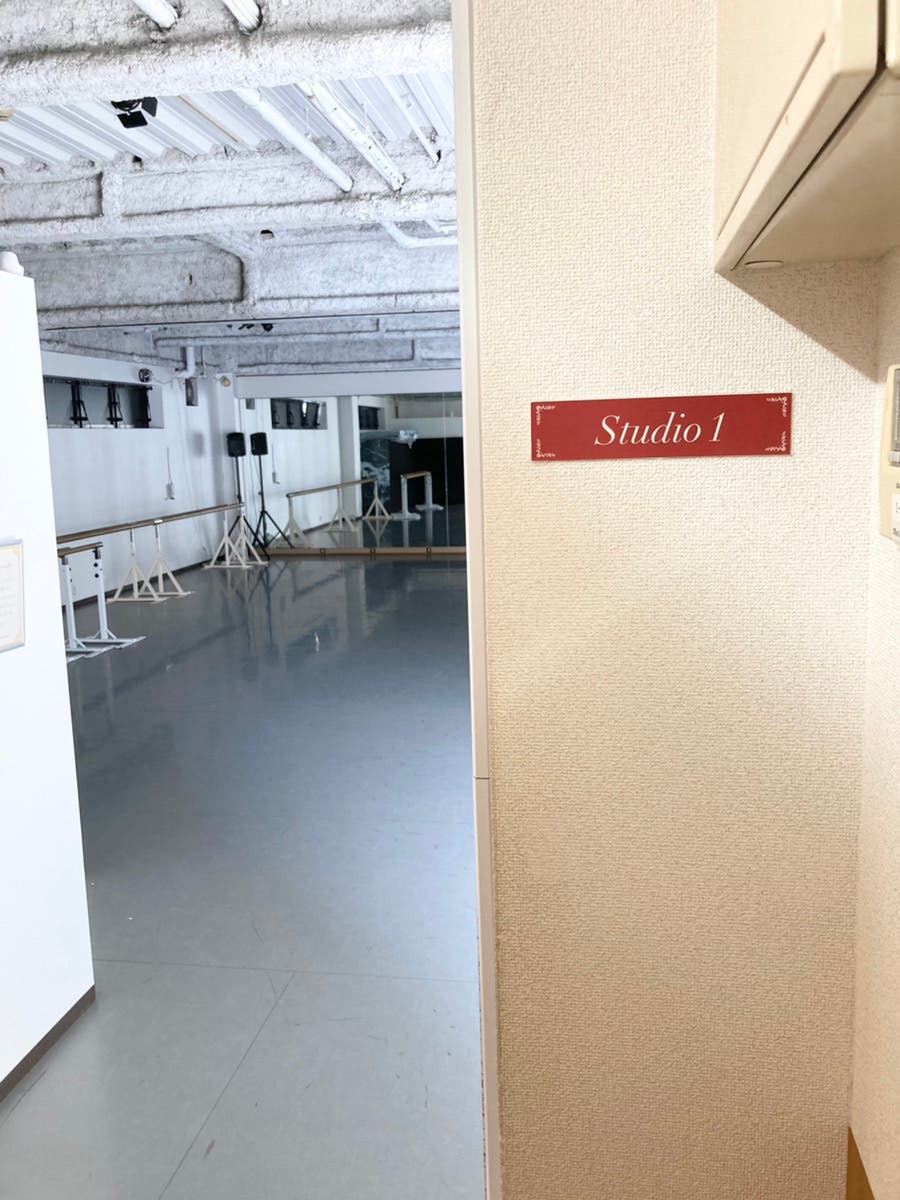 【YTJ西宮/１Fスタジオ】西宮北口駅から徒歩５分・鏡張りのダンスやレッスンに最適なスタジオですの写真11
