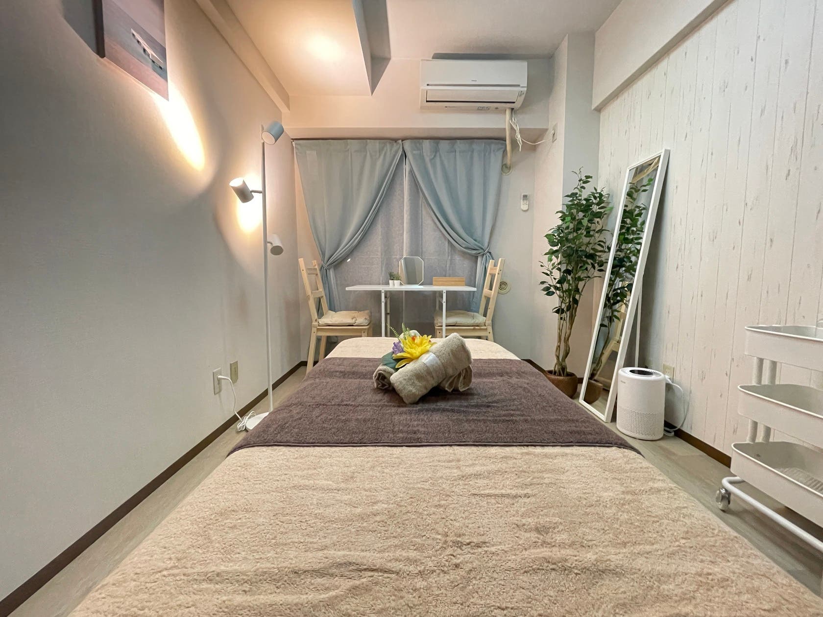 2022年オープン✨桜木町駅1分完全個室のキレイなサロン✨ほぼ雨に濡れずにアクセス👍電動昇降施術ベッド/マッサージ/エステの写真3