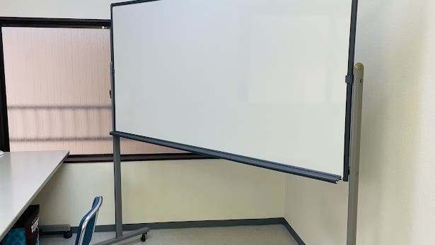 完全個室のため、会議やセミナー、研修、など、幅広い用途で利用可!の写真4