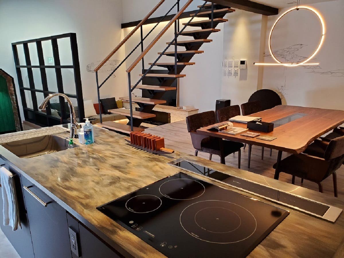 明治時代のレンガ造の建物を、モダンな雰囲気にフルリノベーション！商業撮影・ロケ地の写真10