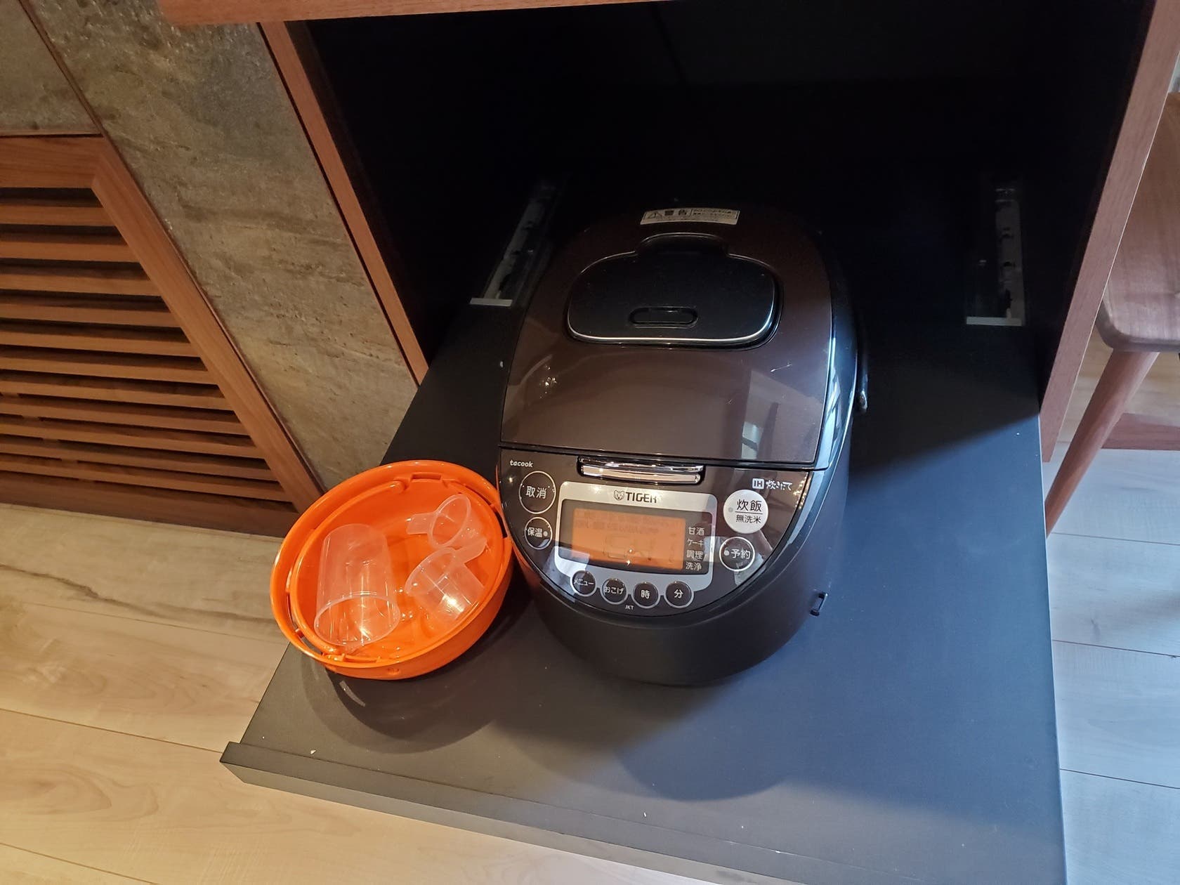 明治時代のレンガ造の建物を、モダンな雰囲気にフルリノベーション！商業撮影・ロケ地の写真14