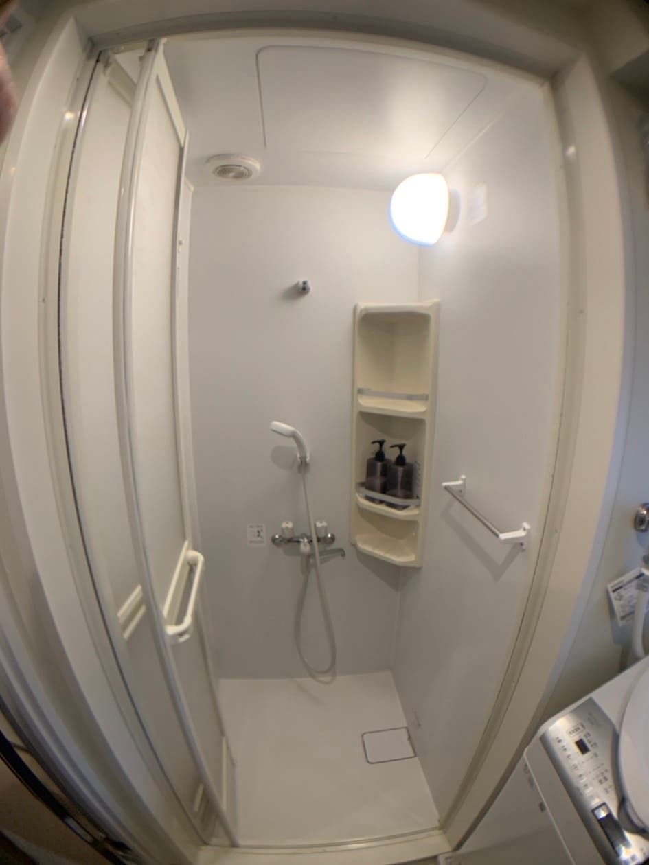 シャワーブースの画像1