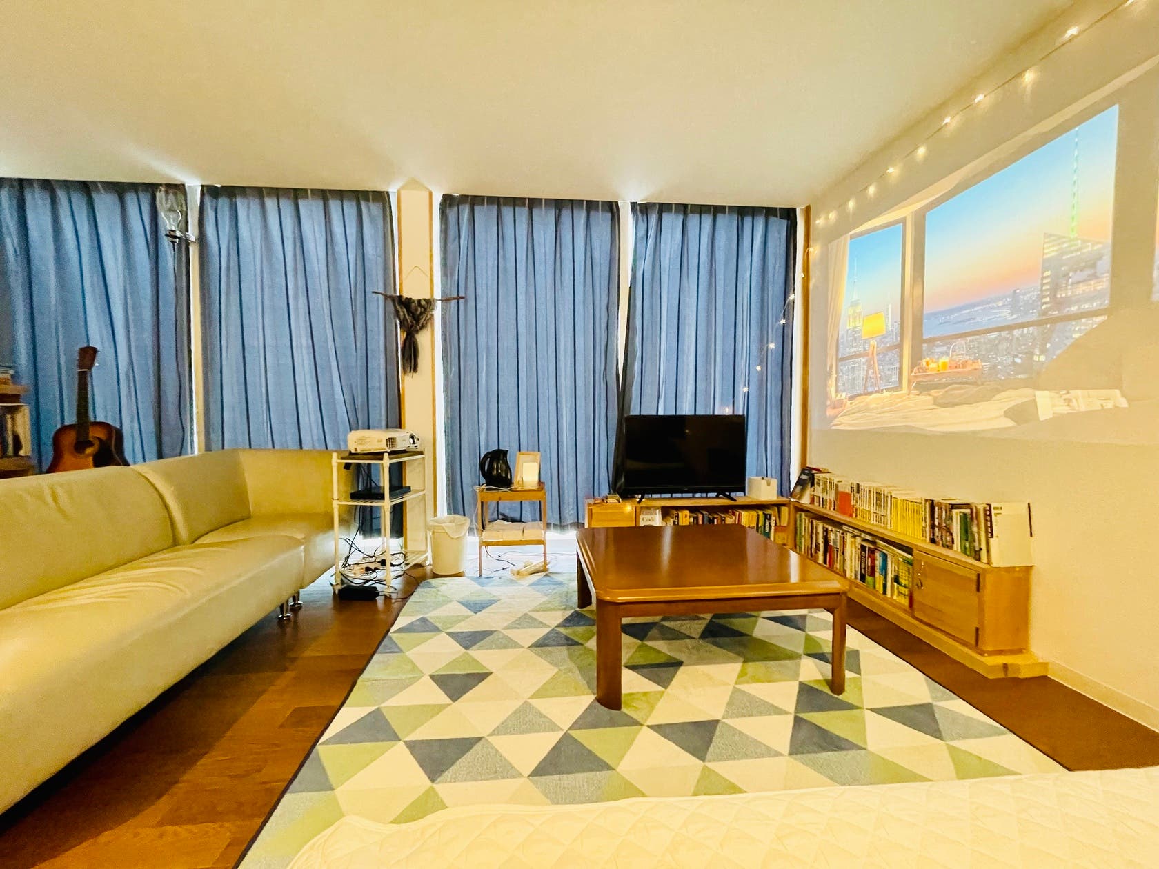 【JR大阪京橋】【G03】当日予約可！100インチプロジェクター無料でおうちシアター/コタツ/カップル/デート/映画鑑賞にの写真3