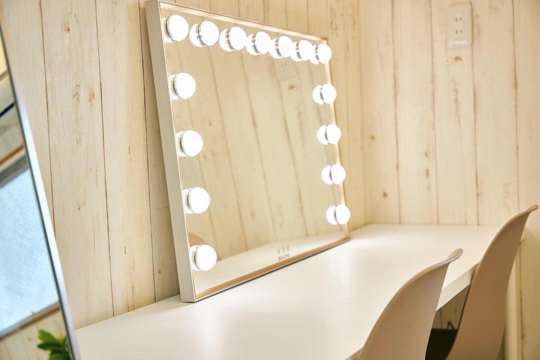 【自然光🌞日当り抜群】大久保駅1分😍撮影・パーティー・ハウススタジオなど多用途に使える２LDK🐑控室・メイク室あり💄最大25名の写真12