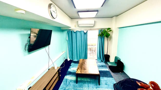 隠れ家🌈調理可能🐶55incTV📱宅飲み会🍺横浜駅西口徒歩🚶♂️5分|🌞バルコニー付きの写真2