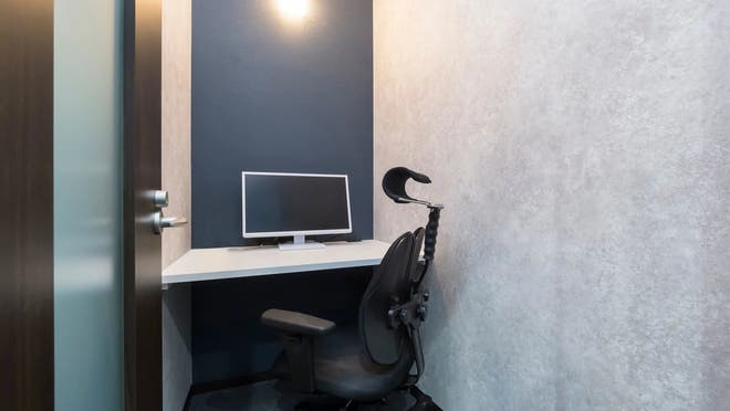 【マイナビROOM5】新橋駅直結!転職活動時のWEB面接利用多数⭐フリードリンク有り!の写真1