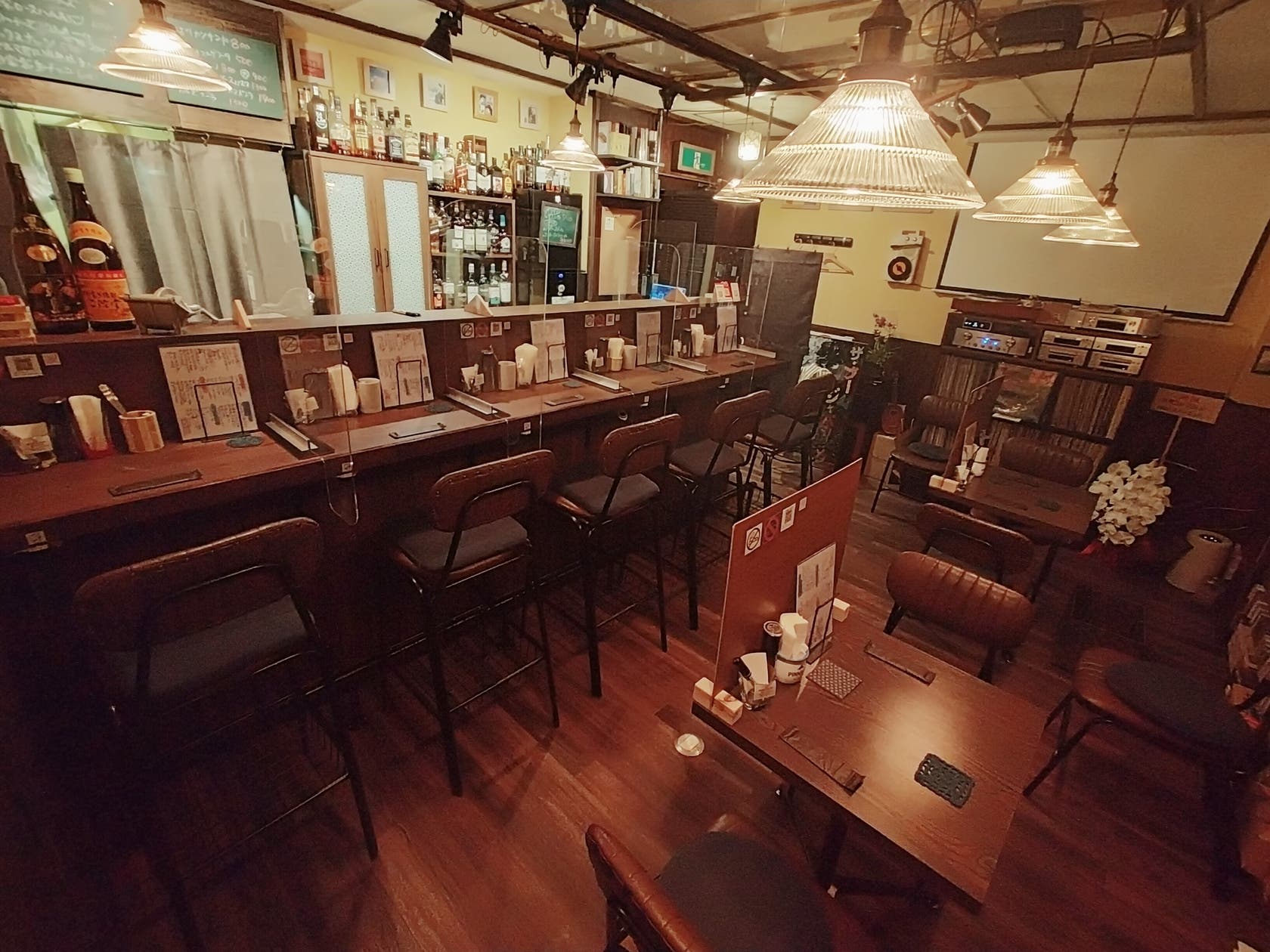 10名様ぐらいまでの持ち込み貸し切りパーティーに最適です。の写真1