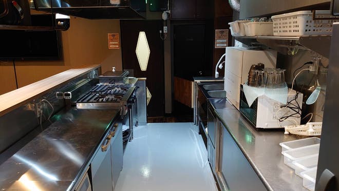 Aimar studio 中野店🌟中野駅徒歩3分🌟業務用キッチン使い放題🍴65型テレビ✨パーティースペース🎡の写真6