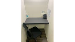 <RemoteworkBOX ニュー新橋ビル店【No.4】>完全個室⭐️Wi-Fi無料!/ 2時間以上の利用でお得!の写真2