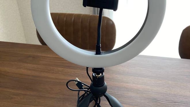 【お気軽リビング】中央駅西口から徒歩5分! 少人数の教室・ミーティングの利用に最適。の写真6