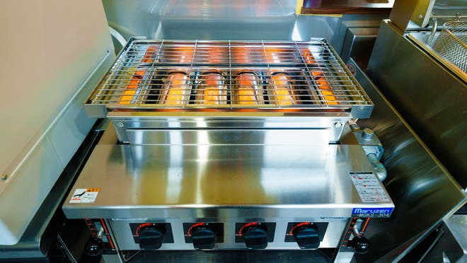 Aimar studio 中野店🌟中野駅徒歩3分🌟業務用キッチン使い放題🍴65型テレビ✨パーティースペース🎡の写真8