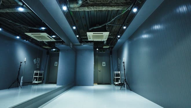 ベストホスト運営✨Tiktok撮影に最適なレンタルスペース・ダンススタジオ!フィットネス/動画撮影【2F】ベースカラー:グレーの写真4