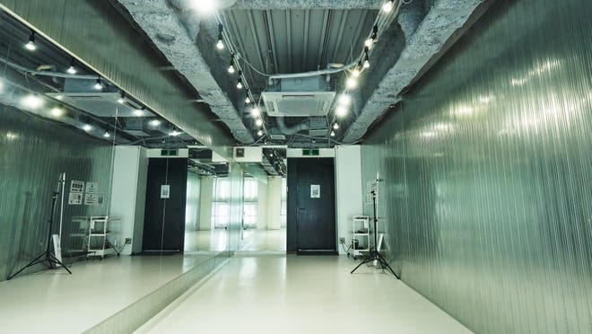 ベストホスト運営✨バックライトでシルエット撮影!Tiktok撮影に最適なレンタルスペース・ダンススタジオ!【1F】の写真7