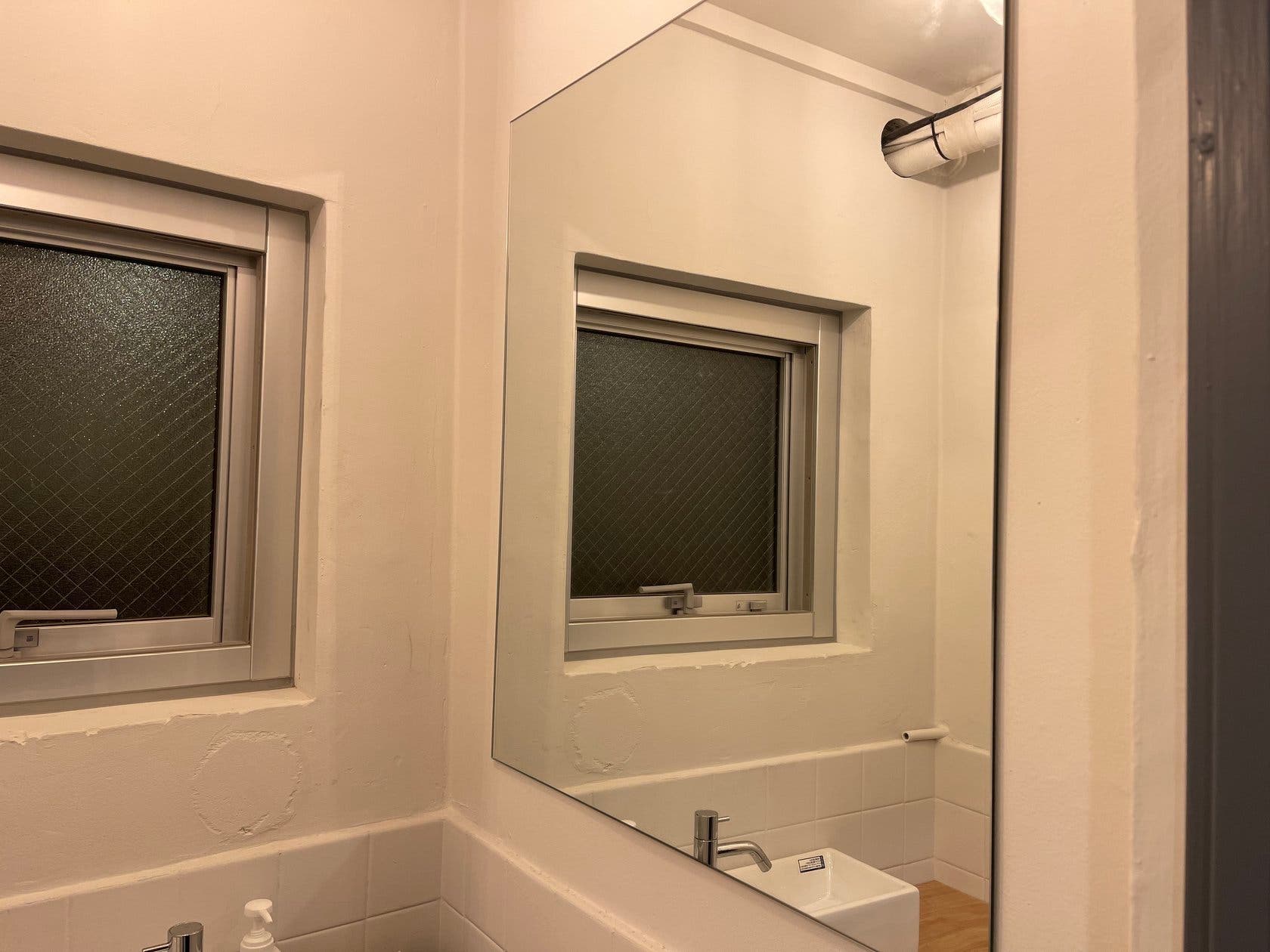 虎ノ門ヒルズ駅B4出口徒歩1分。虎ノ門ヒルズ隣接の好立地。質の高いデザイナーズ家具が揃った天井高3m以上のワークスペース。の写真8