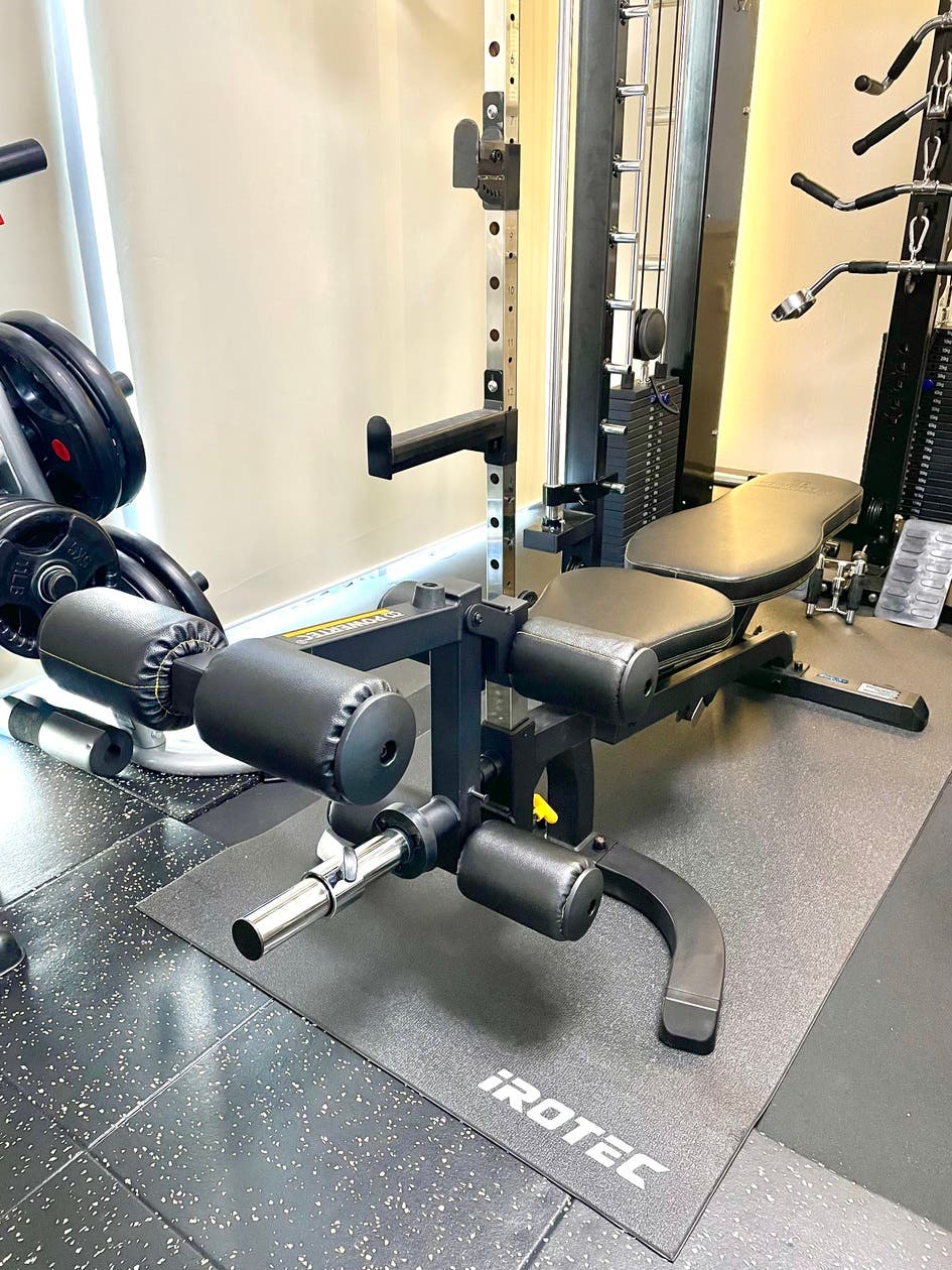 南海、地下鉄なんば駅から徒歩5～7分、24時間利用可能なレンタルジムＵＧＤの写真9