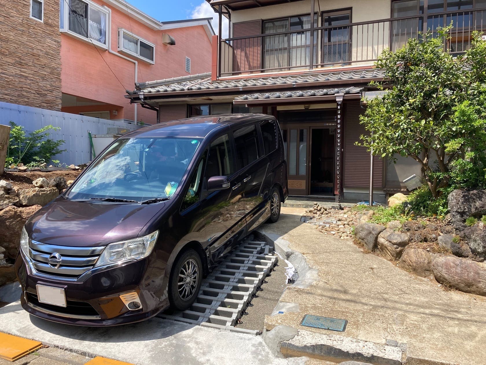 縁側からやさしい光の入る和室です。６+８畳で宴会や打合せなどゆっくり過ごせます。の写真4