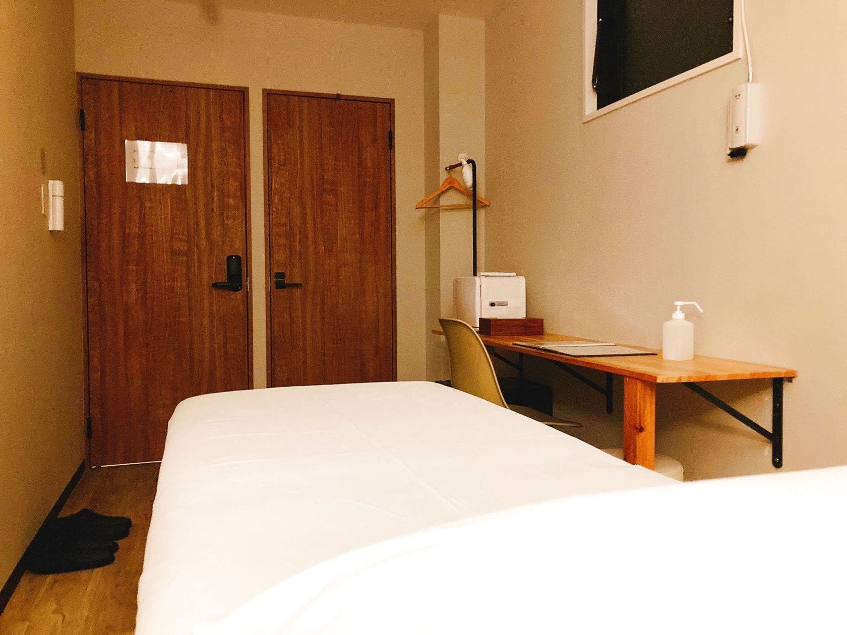 1F・101号室【天神駅 西1出口より徒歩1分】お洒落なホテルの一室をサロンに！の写真2