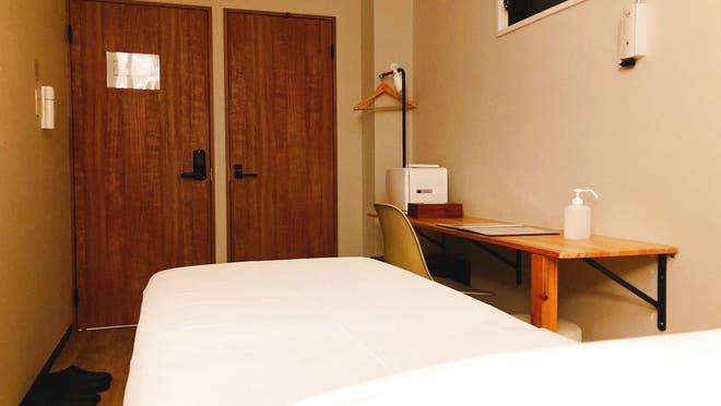 1F・101号室【天神駅 西1出口より徒歩1分】お洒落なホテルの一室をサロンに!の写真2