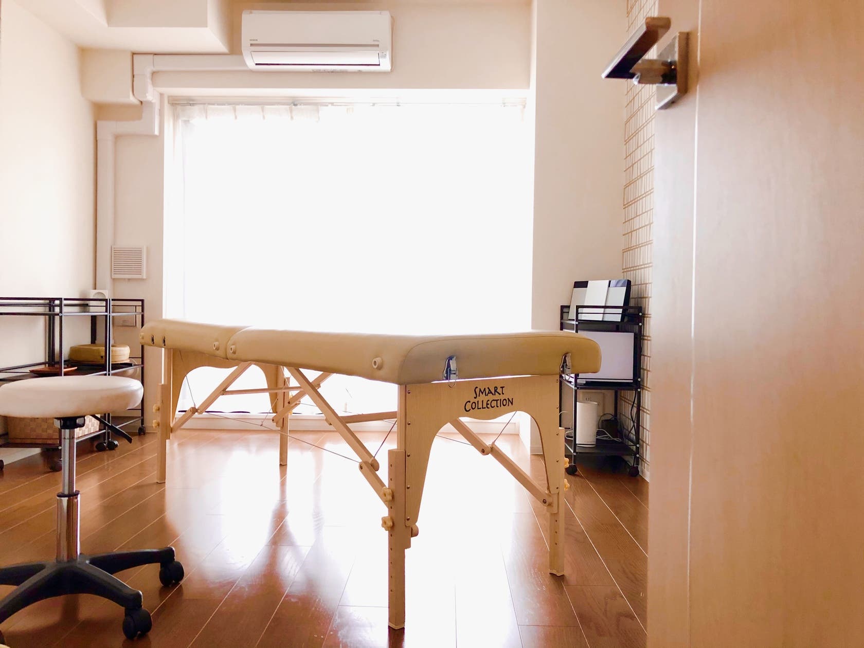 南森町駅３分✨完全個室の静かなプライベートサロン【LaQoo梅田EAST】の写真1