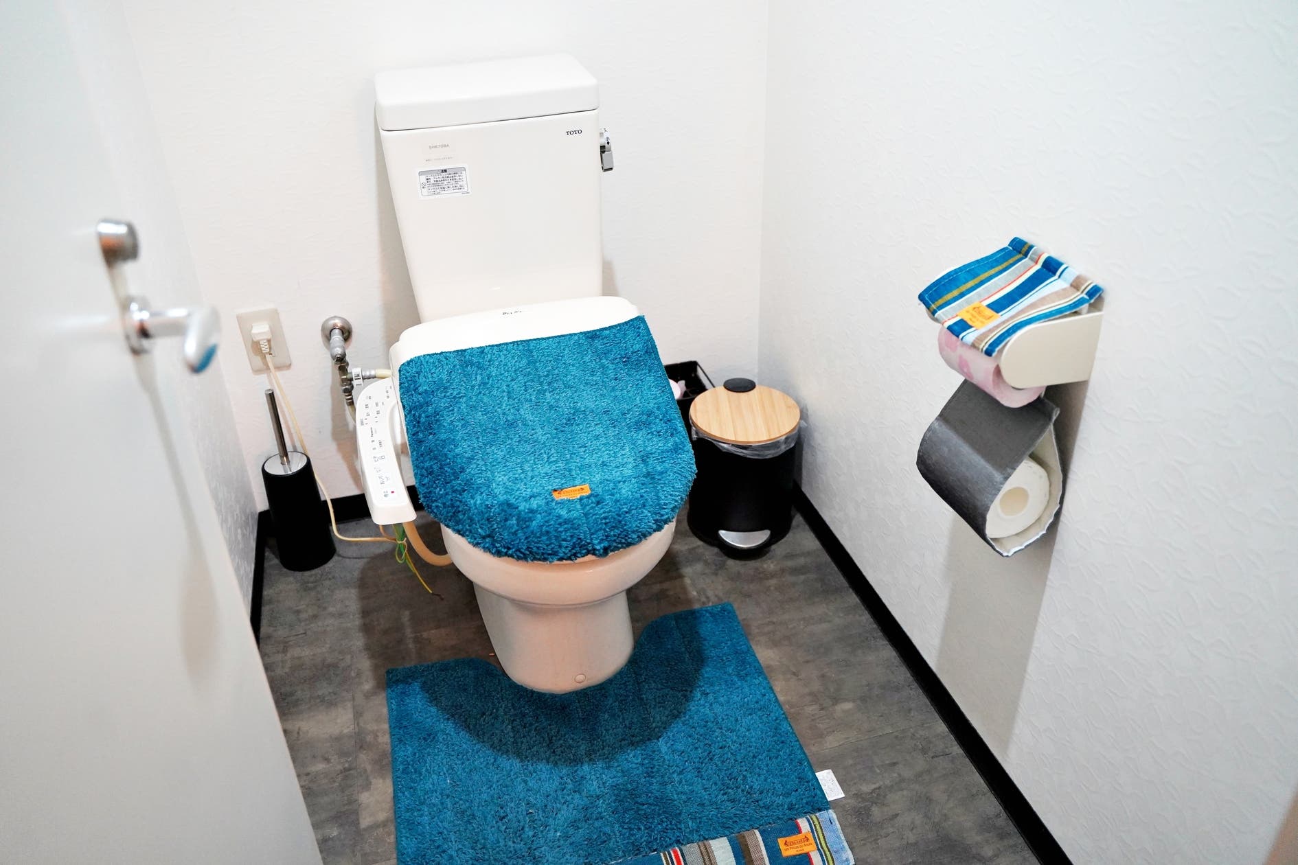 神戸三宮・広さ30坪の広めのスタジオ・ダンスやヨガなどに最適の写真7