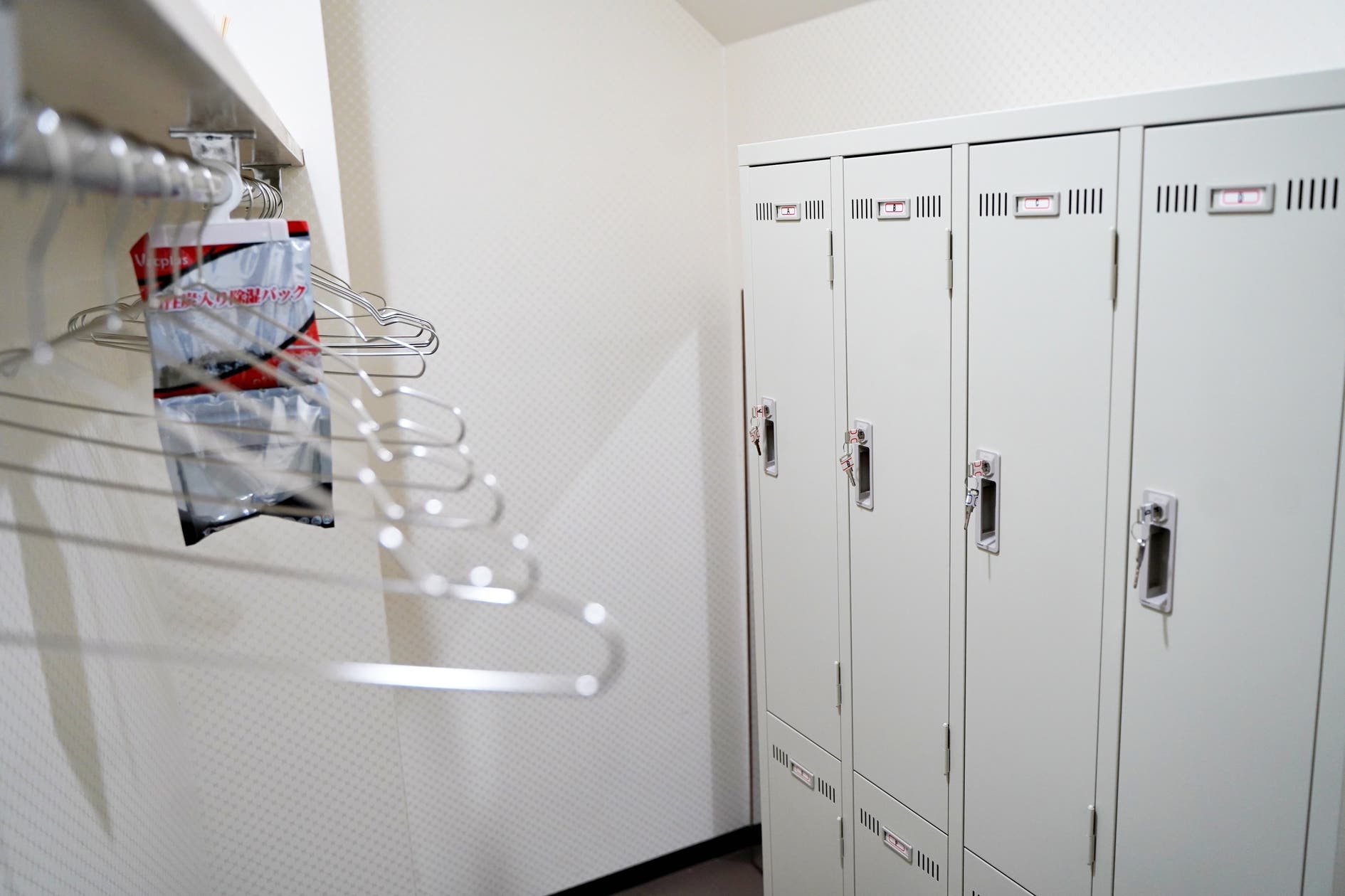 神戸三宮・広さ30坪の広めのスタジオ・ダンスやヨガなどに最適の写真9