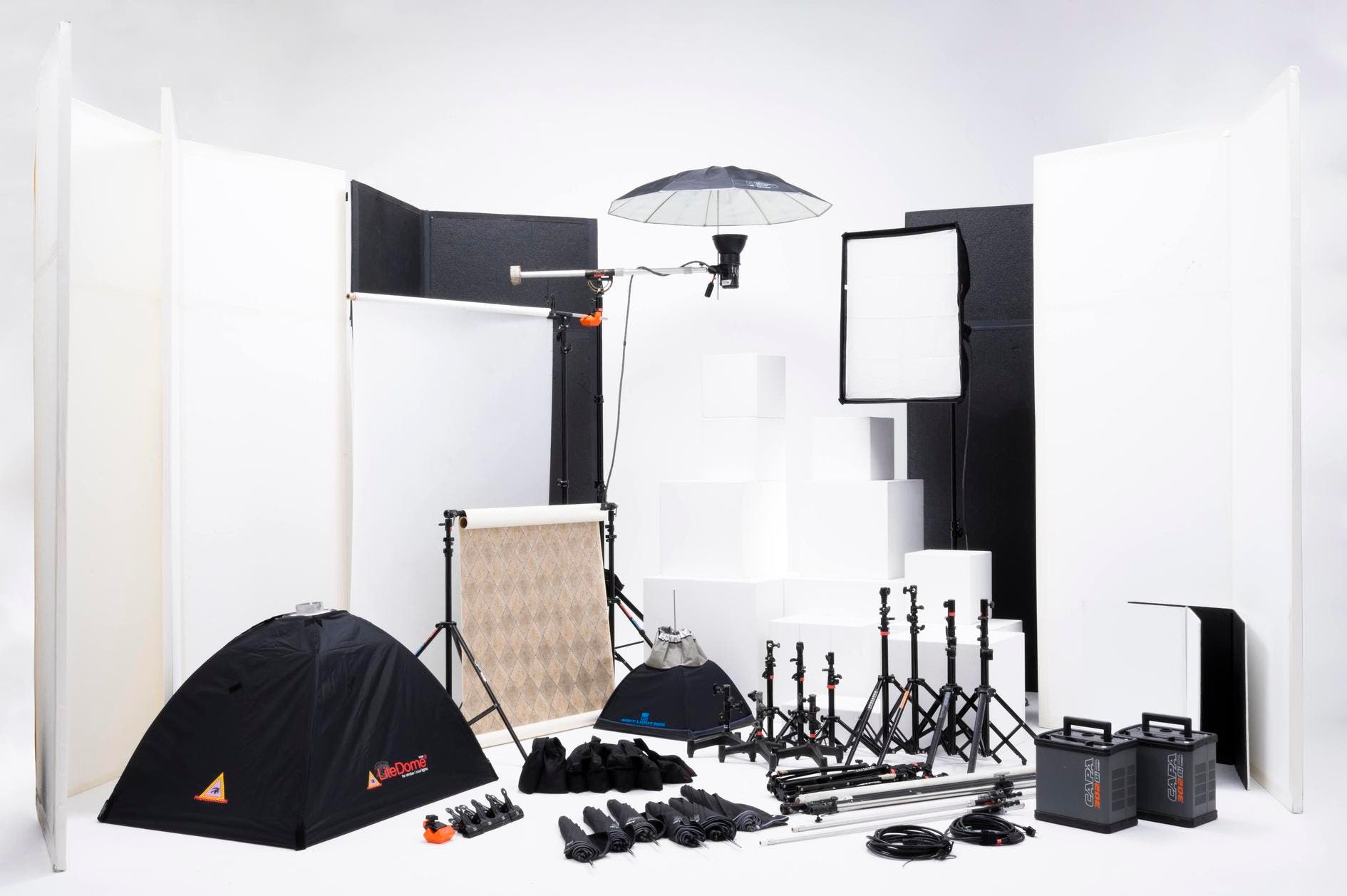 池袋エリアの広々白ホリスタジオ　天井高く、背景紙や無料機材も豊富！の写真4