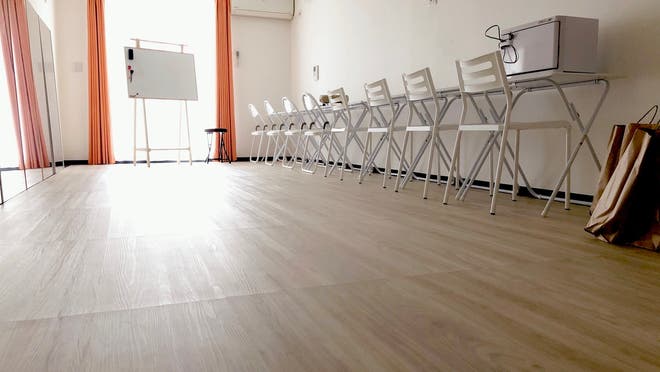 1day割引がお得✨少人数の施術レッスンや販売会にも便利な駅近スタジオ★LaQoo天神橋三丁目スタジオ室の写真8