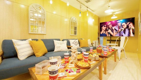 367【シェアスぺroyal西川口】早夏割🍋防音♩撮影アイテム有📷75インチ大型テレビ📺Wi-Fi📶の写真1