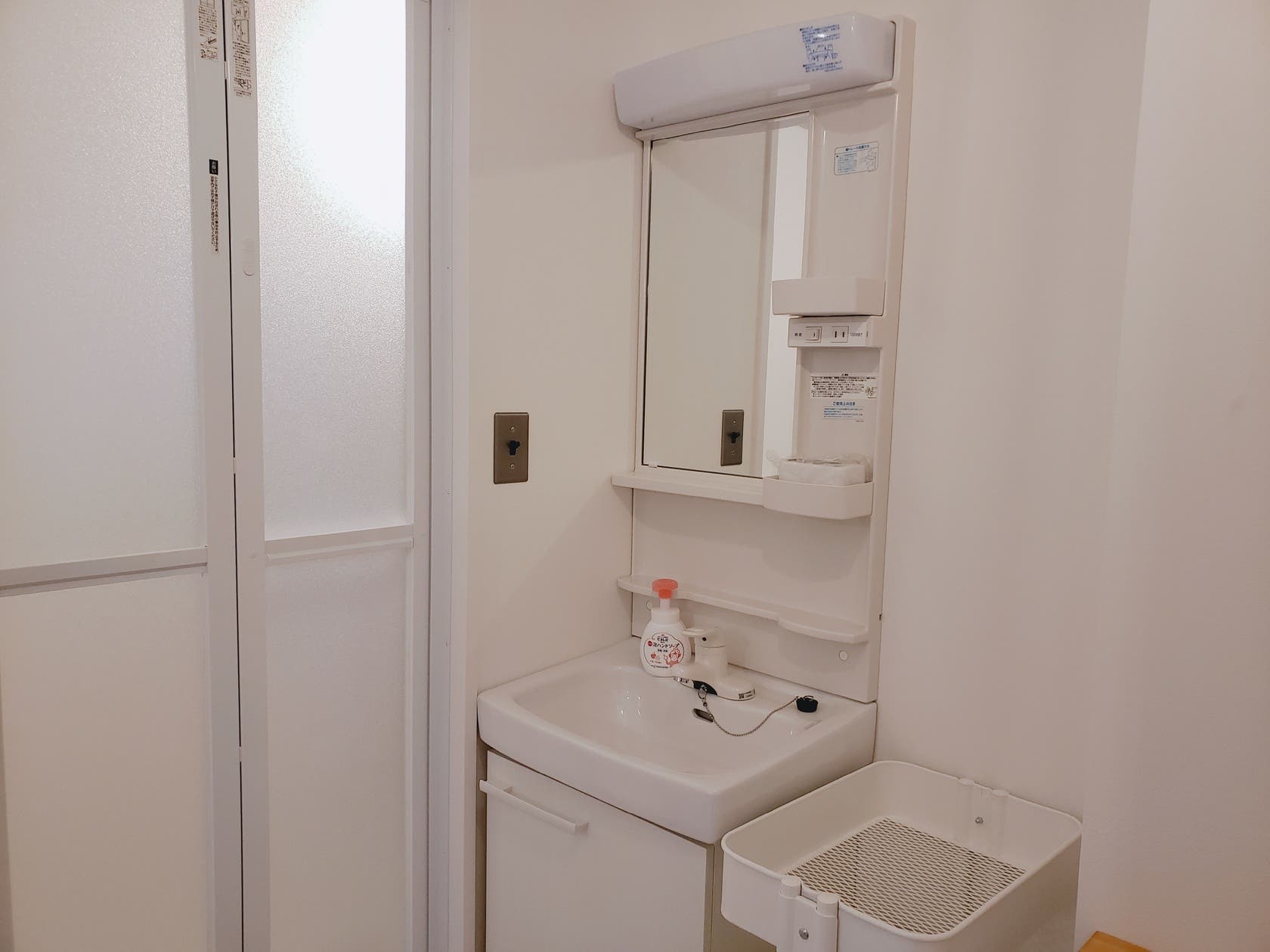 【ラパーク岸和田から徒歩3分】無料駐車場2台あり✨女子会/お家デート/誕生日会/タコパ/鍋パ/鑑賞会/セミナーの写真25