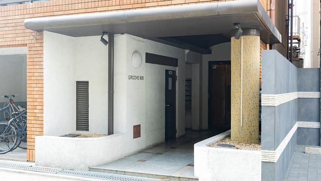 【京橋駅徒歩3分】京橋地域最安値当日予約可能の個室レンタルフィットネスジム!全面鏡張!ヨガやパーソナル可能!の写真10