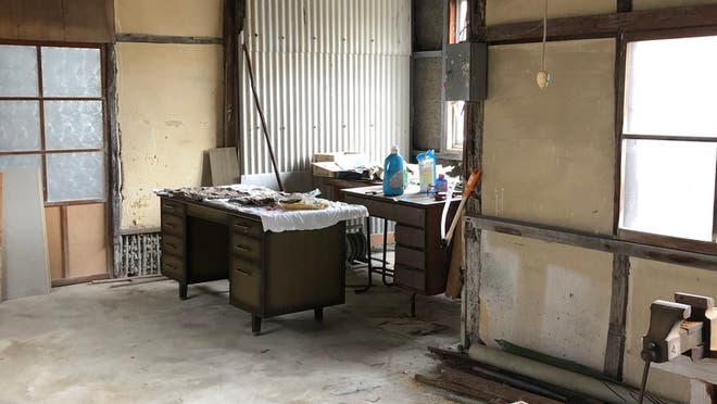 作業場 絵画制作などの写真1