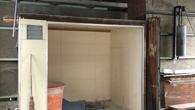 作業場 絵画制作などの写真2