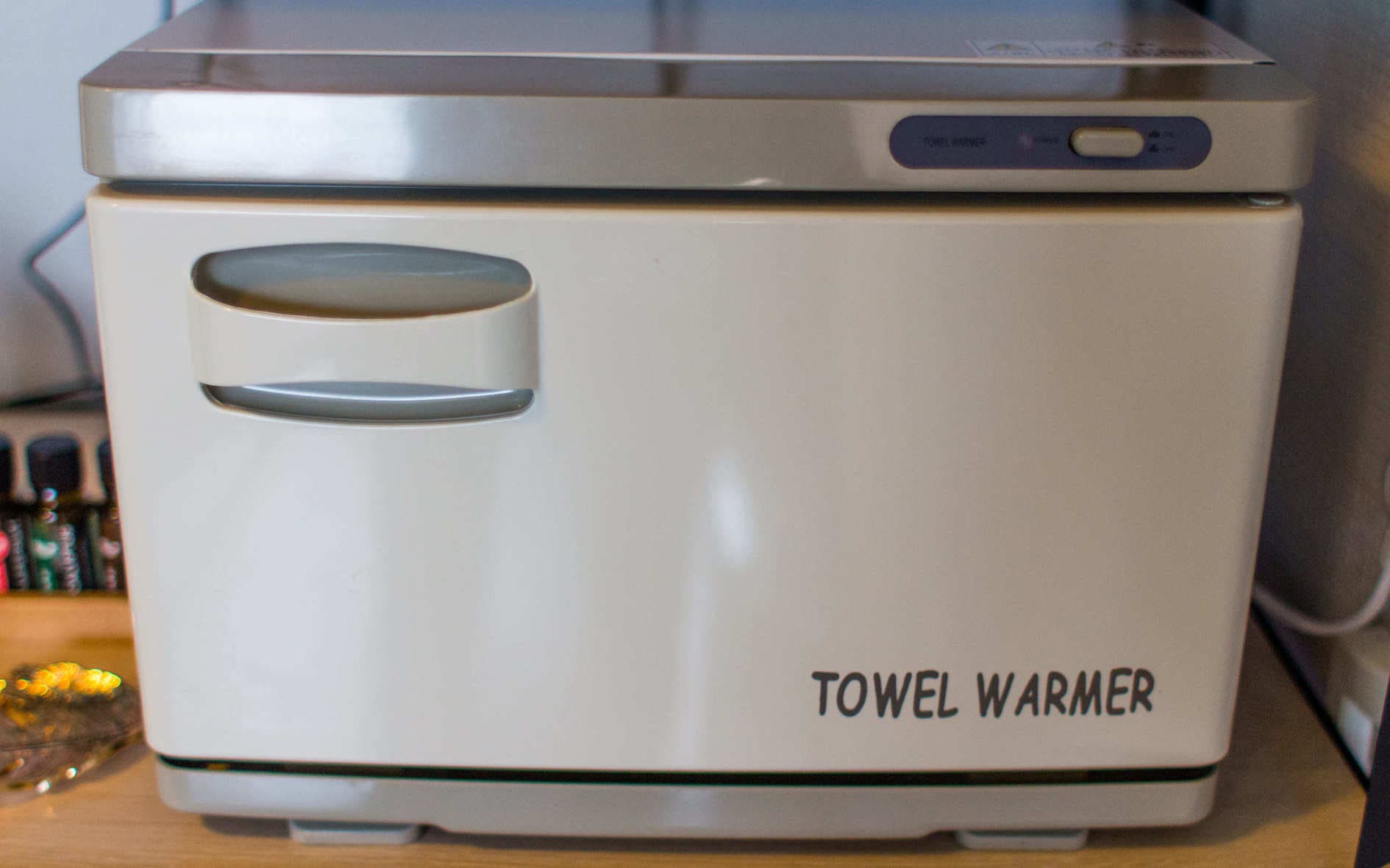 好評営業中♪☆横浜駅徒歩２分☆横浜らしいマリンをイメージした落ち着いた雰囲気のレンタルサロンの写真13