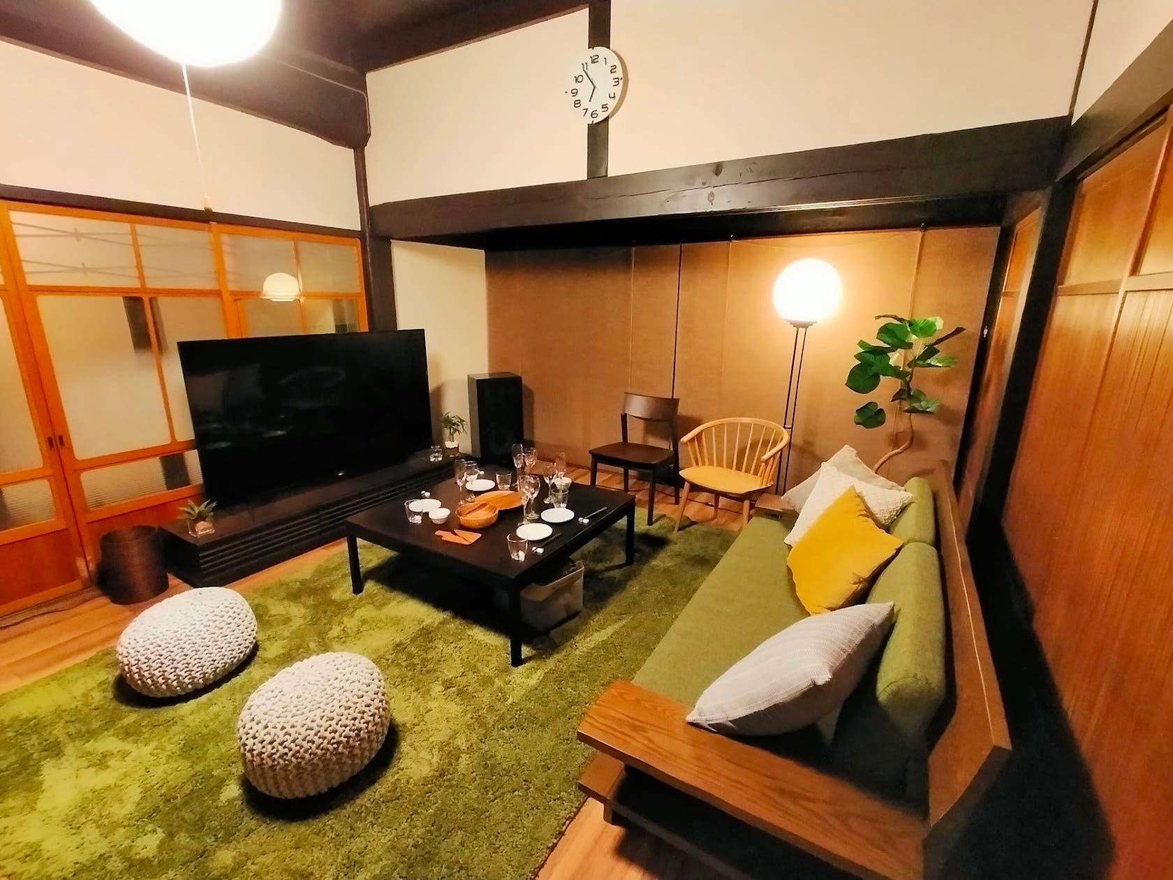 ★高山駅より15分★女子会★パーティー★飲み会★30㎡スタジオ★駐車場★65型大型テレビ★撮影★ボドゲの写真6