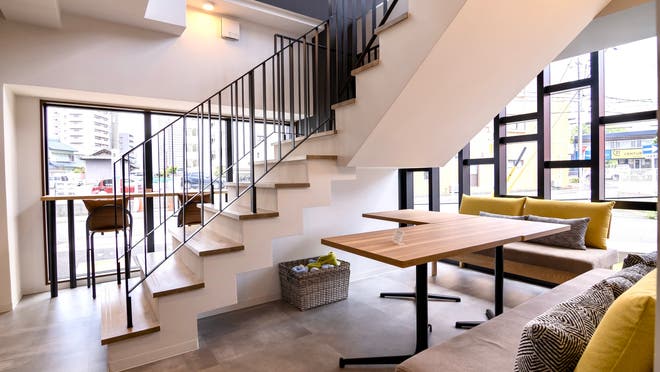 原駅徒歩3分。全面ガラス張りの明るいカフェを丸ごとレンタルプラン!の写真7