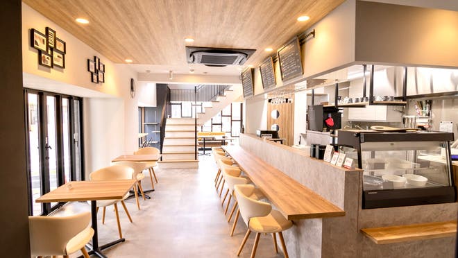 原駅徒歩3分。全面ガラス張りの明るいカフェを丸ごとレンタルプラン!の写真8