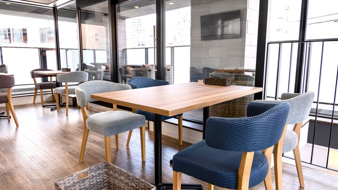 原駅徒歩3分。全面ガラス張りの明るいカフェを丸ごとレンタルプラン!の写真14